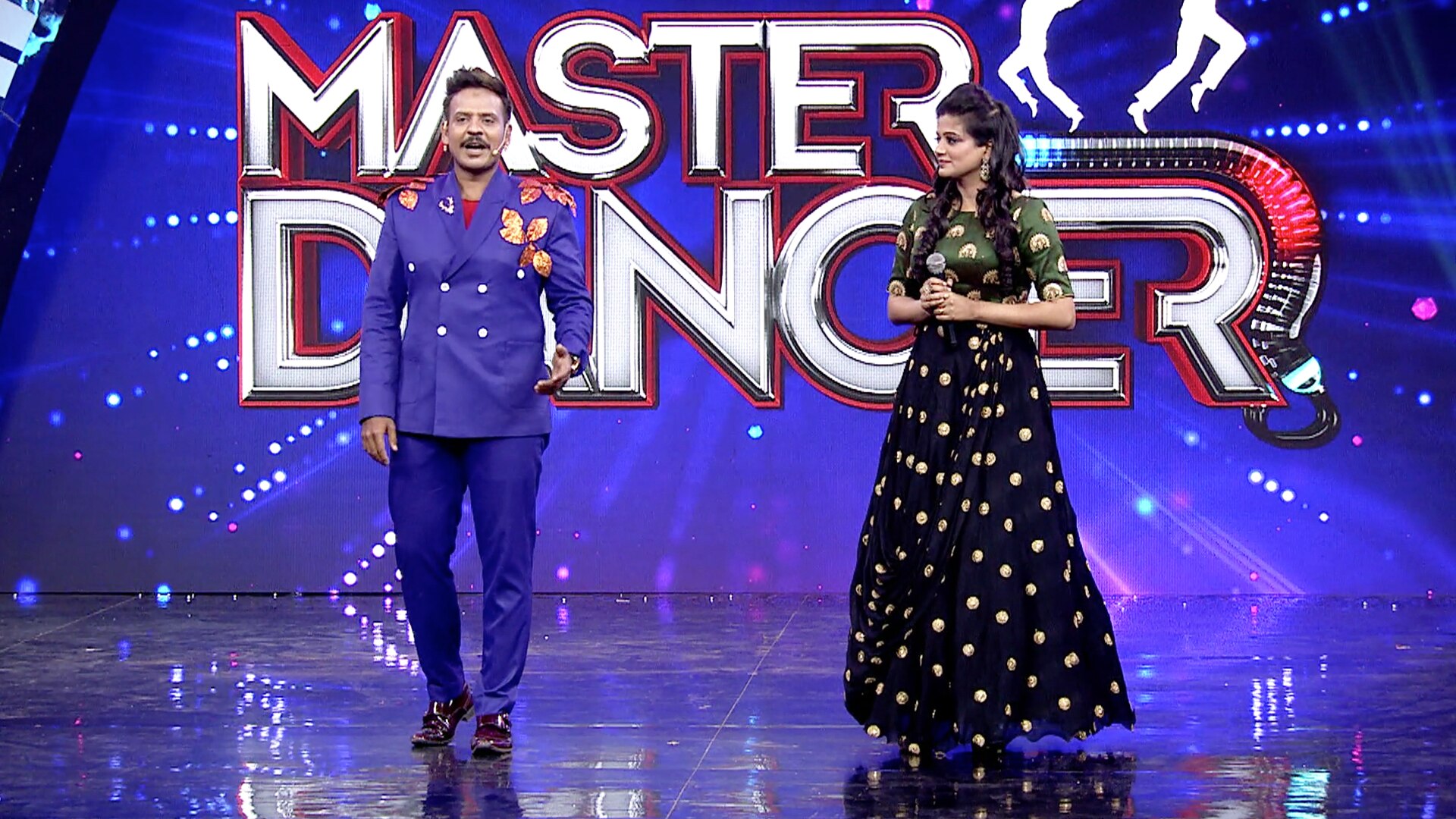 Watch Master Dancer Season 1 Episode 31 : Akul's Hug Challenge For ...