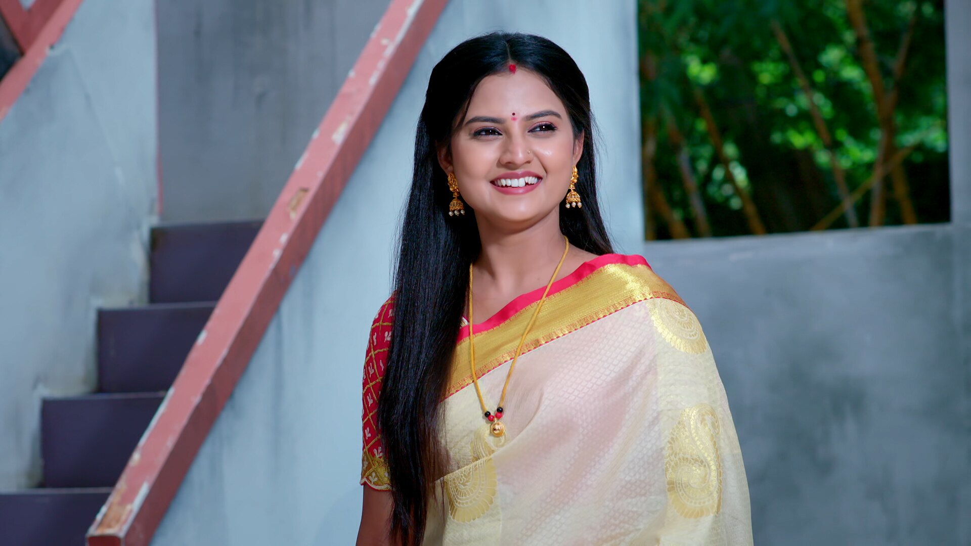 Watch Antarapata Season 1 Episode 398 : Sushanth Surprises Aradhana ...