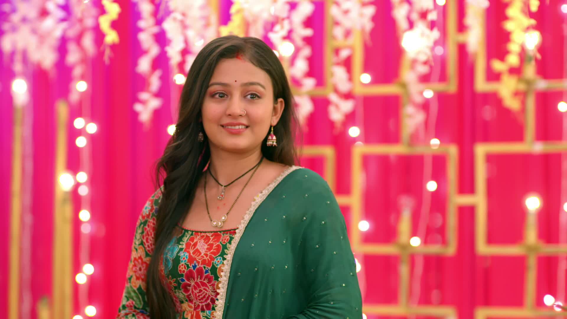 Watch Mishri Season 1 Episode 73 : Mishri Celebrates Ganpati Visarjan ...