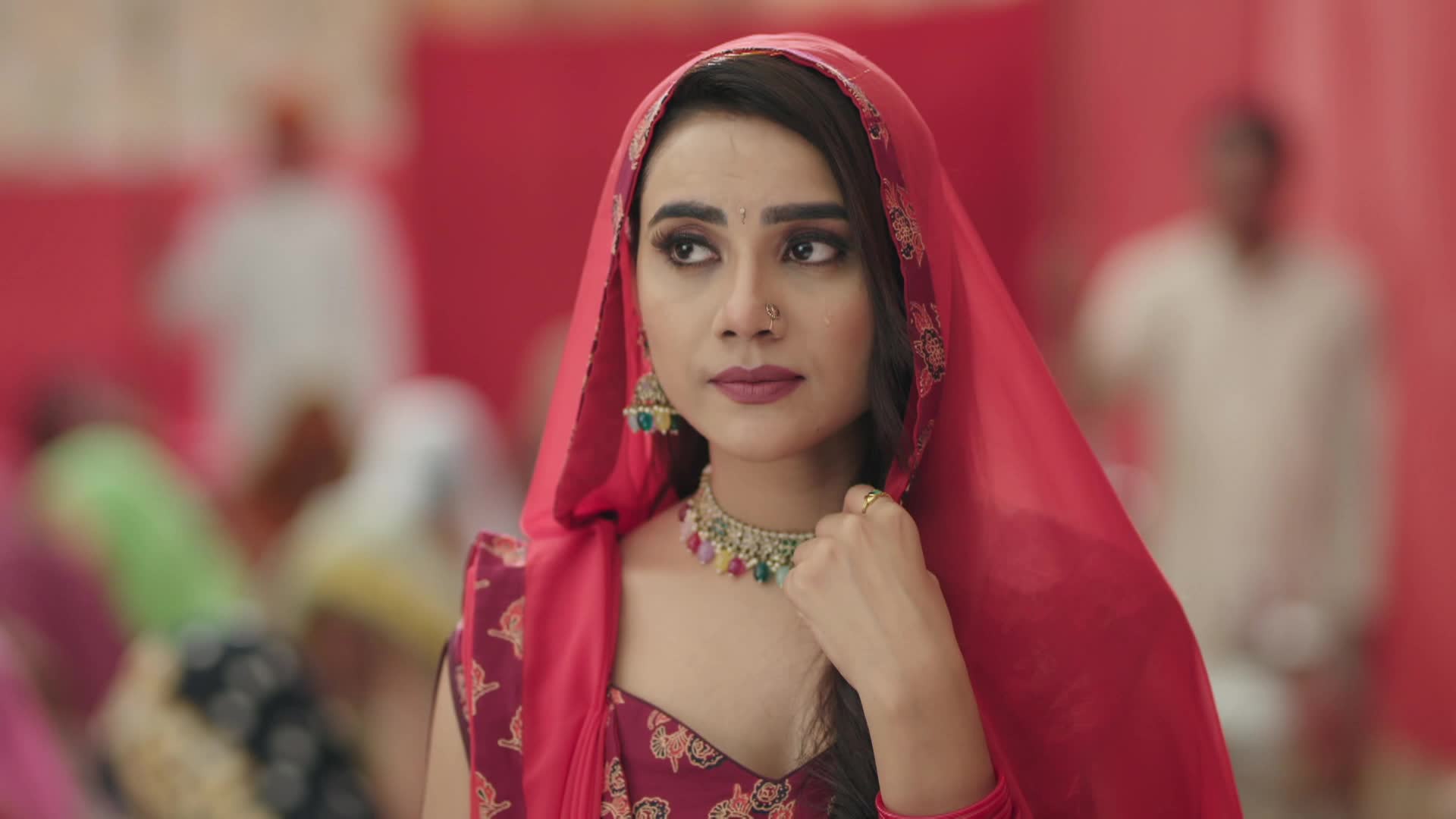 Watch Durga - Atoot Prem Kahani Season 1 Episode 25 : Chandni To Ruin Durga's Reputation - Watch ...