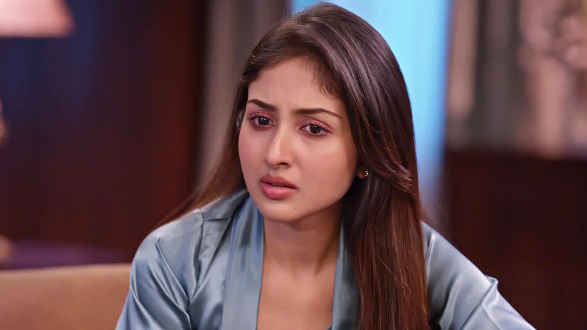 Watch Parineetii Season 1 Episode 904 : Ambika's Revenge Plan For ...