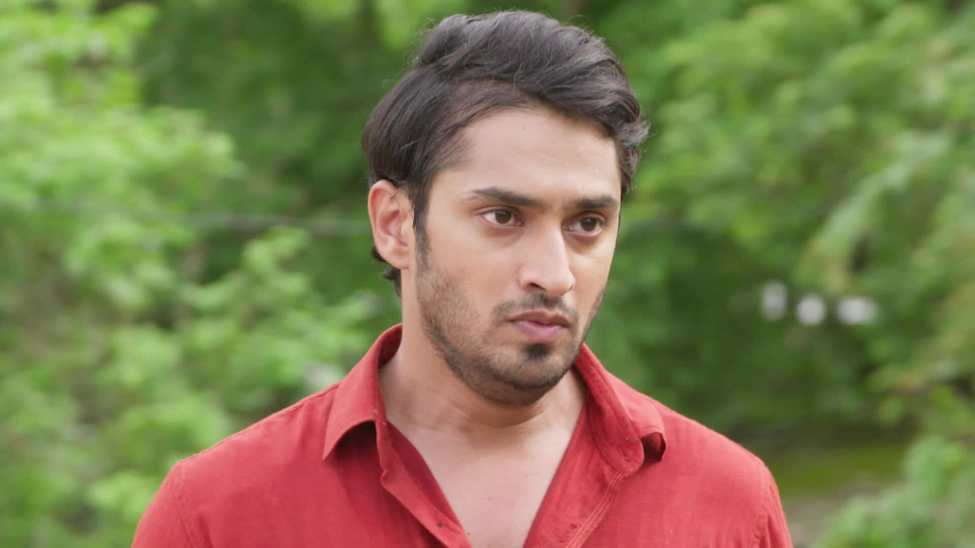 Watch Aantarpaat Season 1 Episode 37 : Kshitij Counterattacks The Goons - Watch Full Episode ...