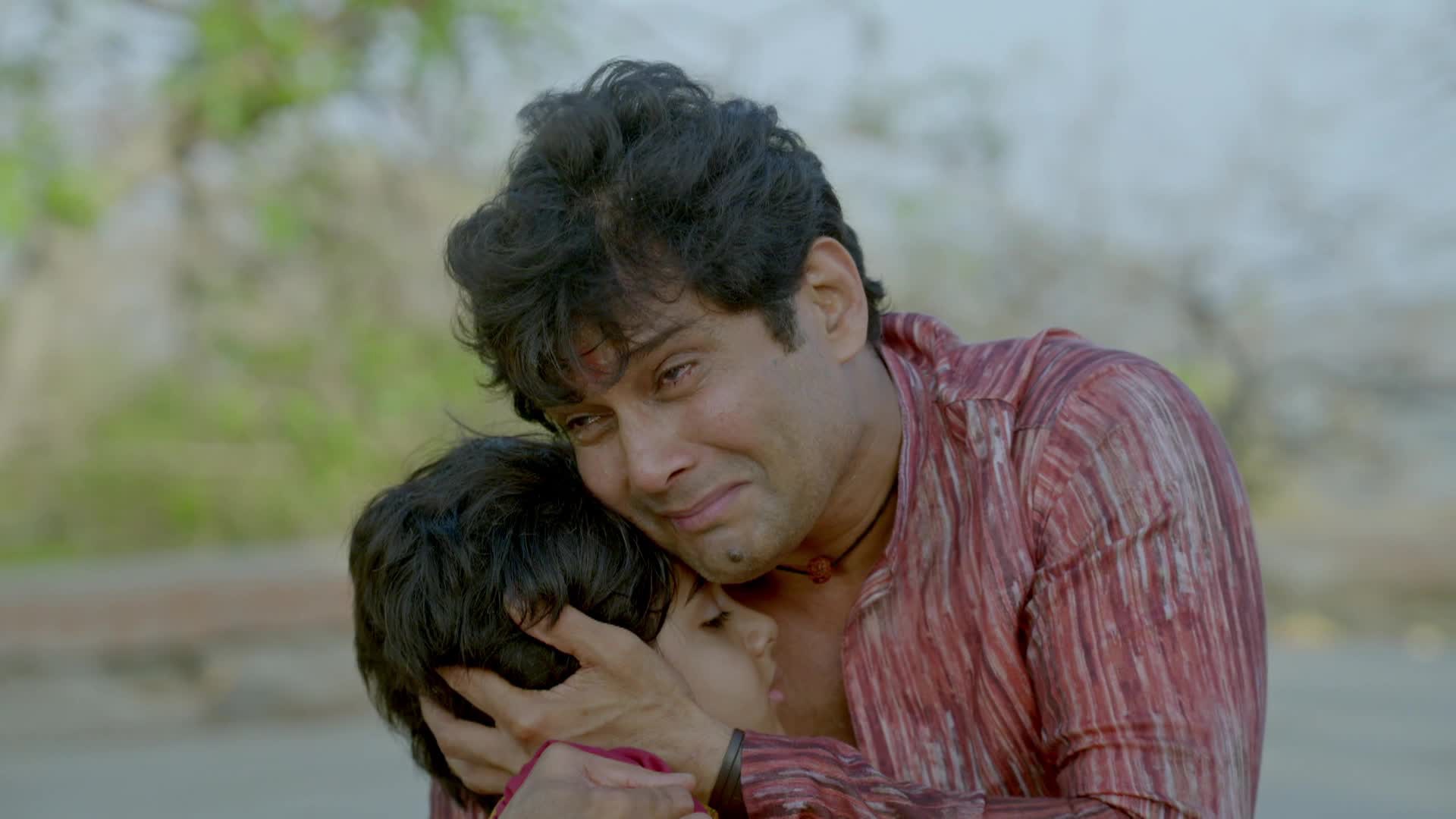Watch Doree Season 1 Episode 169 : Ganga Prasad Rescues Doree - Watch ... Watch Doree Season 1 Episode 169 : Ganga Prasad Rescues Doree - Watch ...