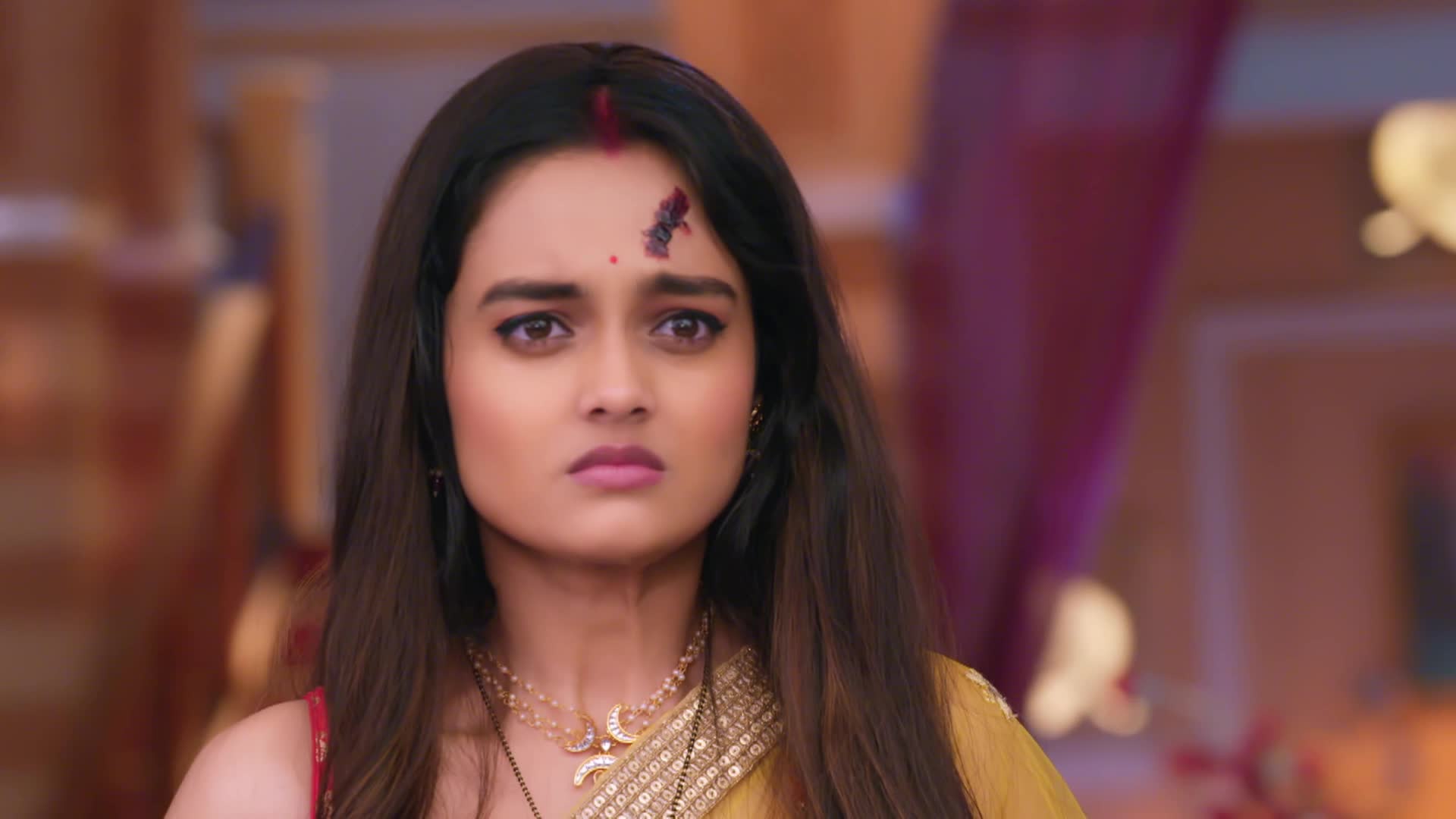 Watch Suhaagan Season 1 Episode 454 : Swara Becomes Shattered - Watch ...