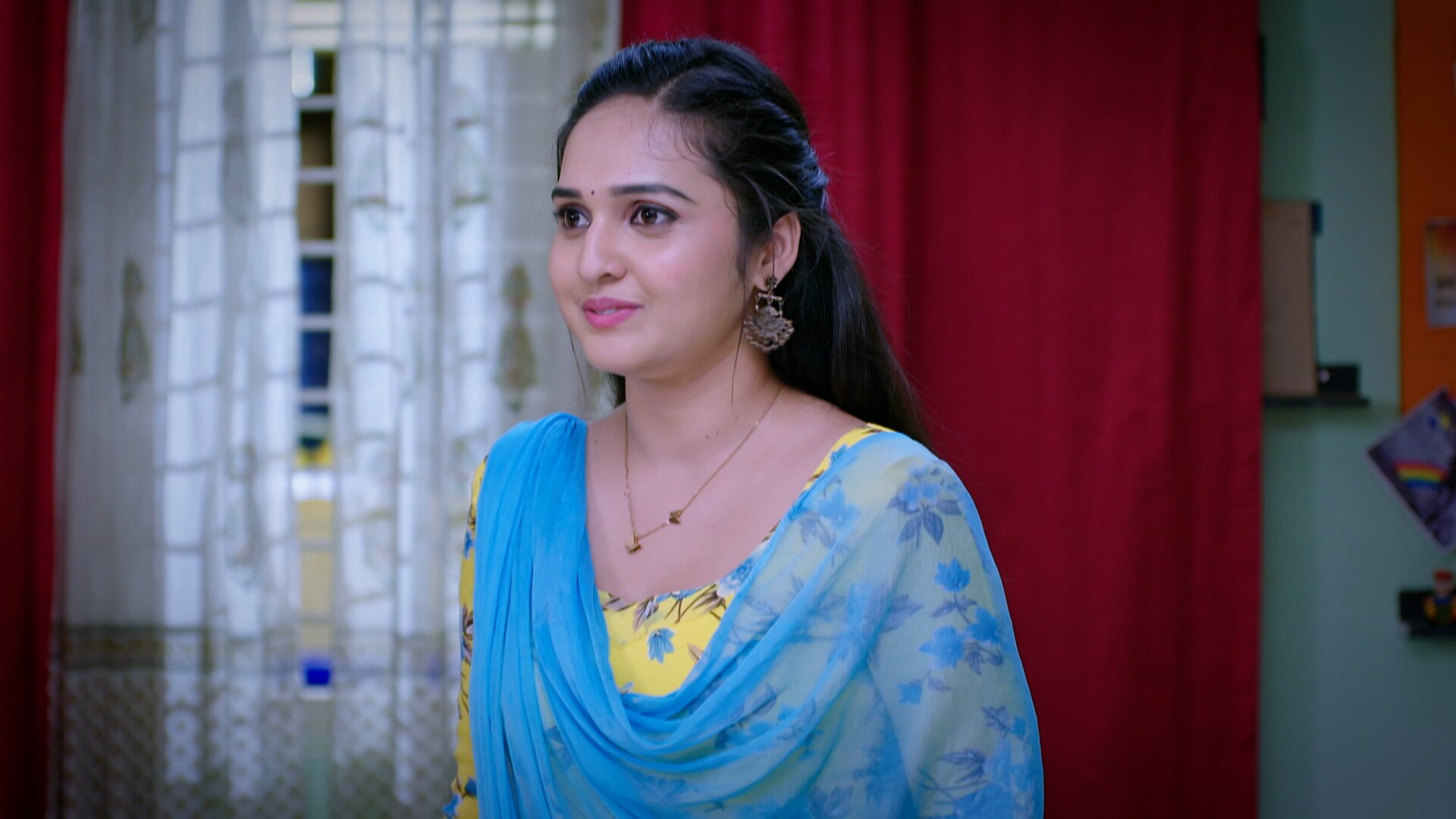 Watch Karimani Season 1 Episode 75 : Sahitya Got Her Phone Back - Watch ...