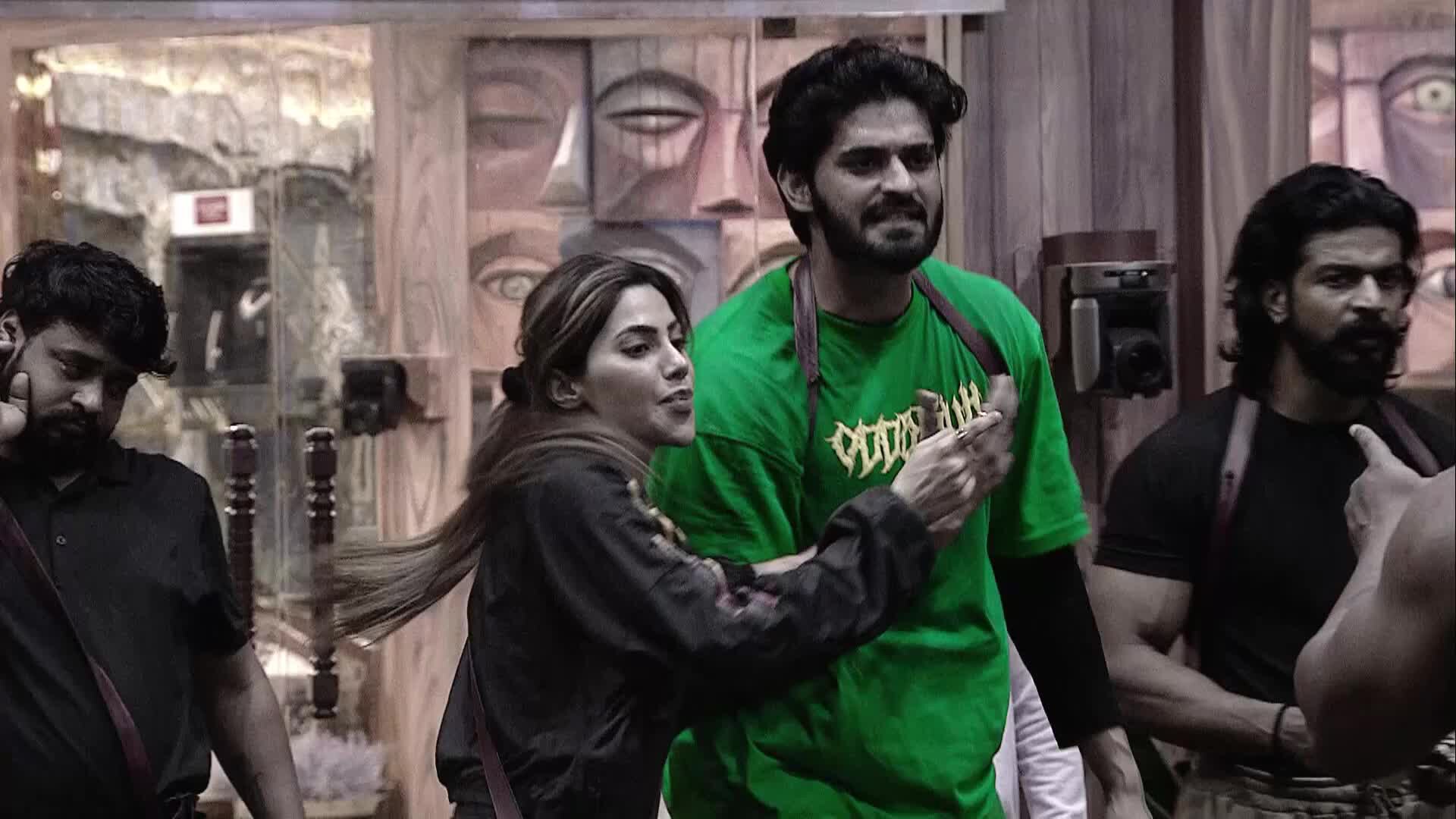 Watch Arbaaz's Intense Aggression Video Online(HD) On JioCinema