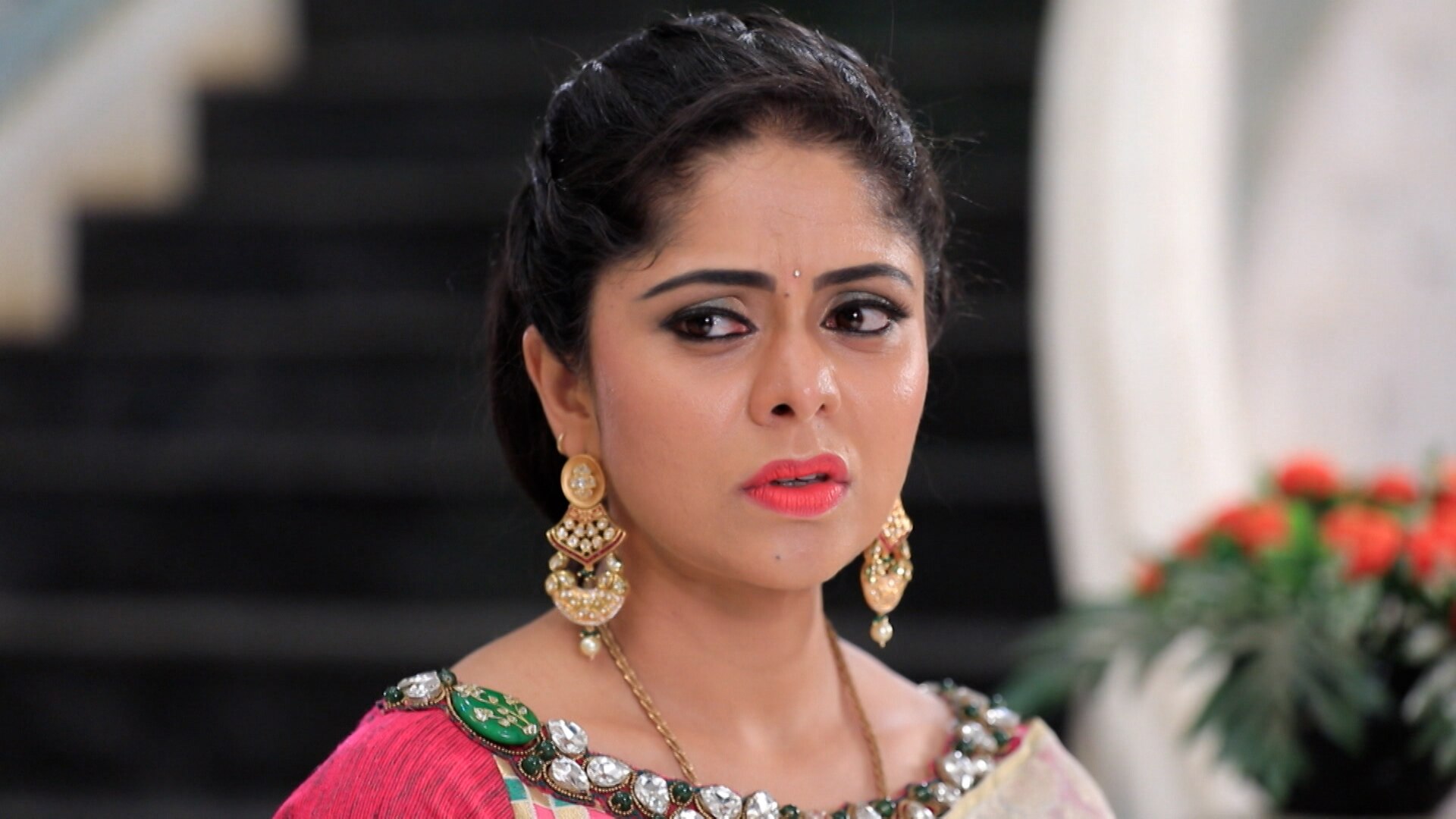 Watch Geeta Season 1 Episode 236 : How Will Bhanumati Respond? - Watch ...