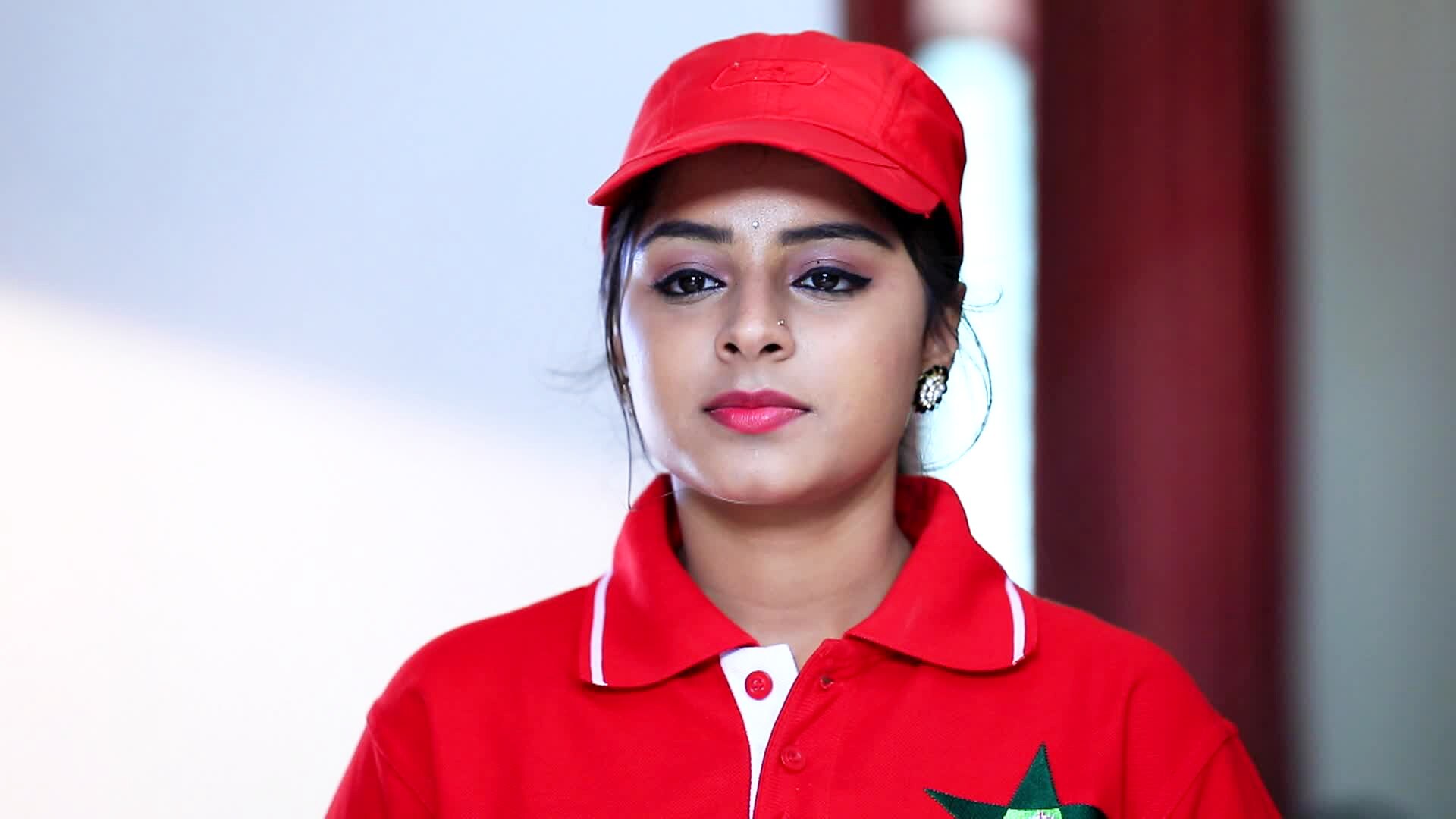 Watch Mithuna Rashi Season 1 Episode 691 : Raashi Gets A Lead - Watch ...