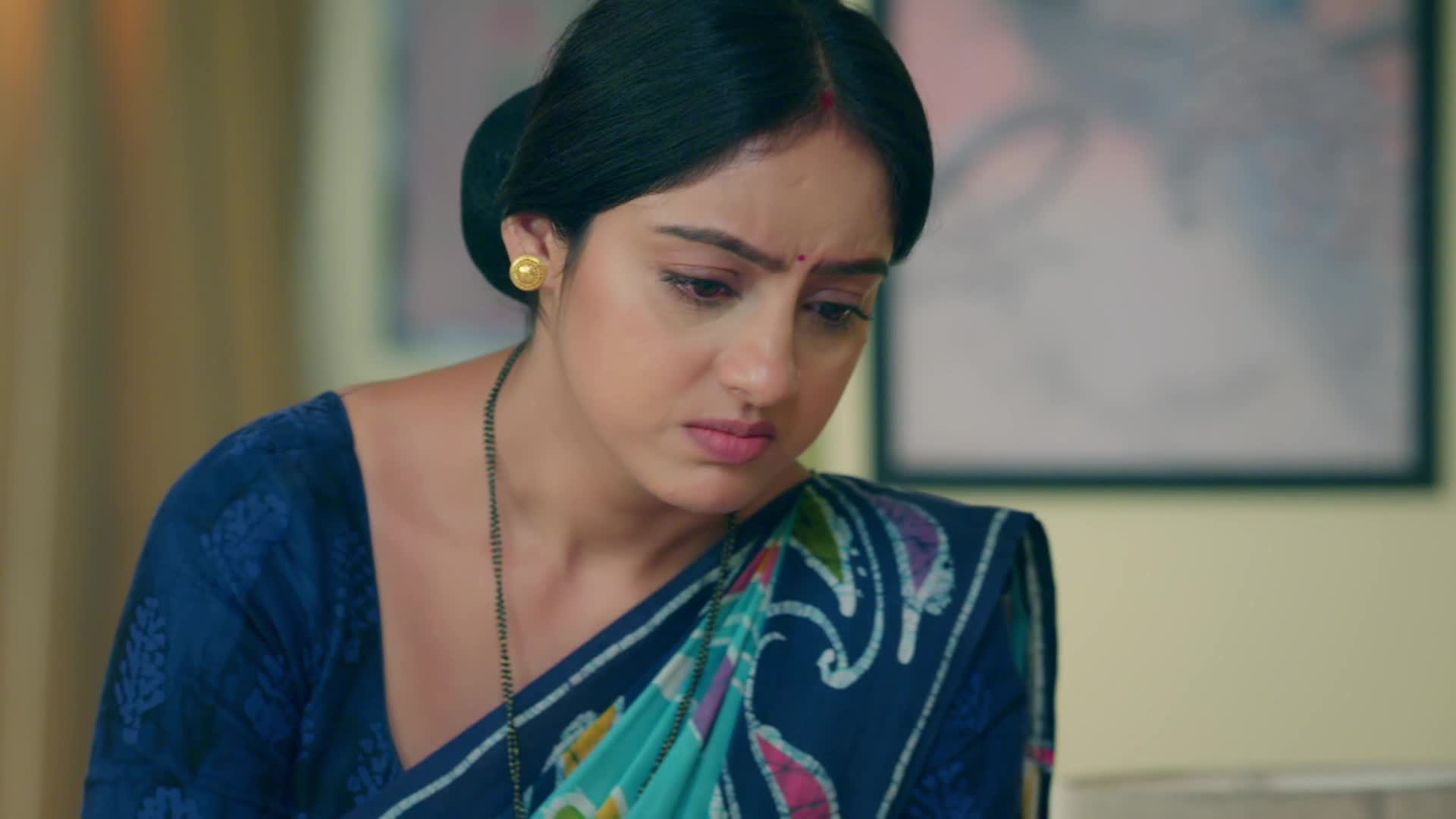Watch Mangal Lakshmi Season 1 Episode 336 : Mangal Risks Her Life ... Watch Mangal Lakshmi Season 1 Episode 336 : Mangal Risks Her Life ...