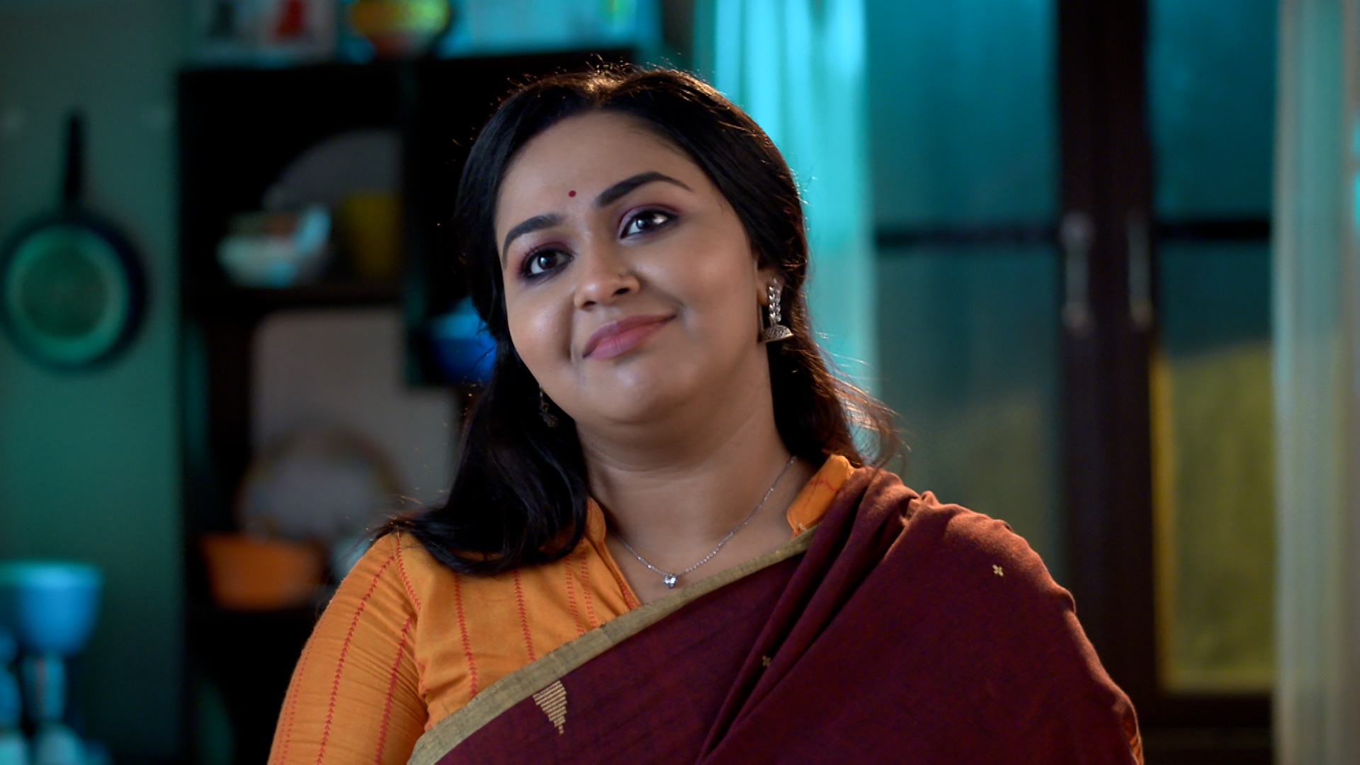 Watch Sohag Chand Season 1 Episode 601 : Sohag Describes Chand's Features - Watch Full Episode ...