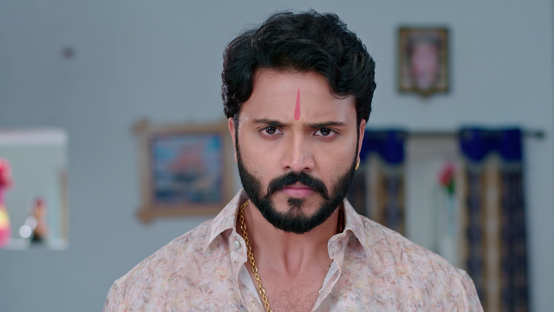 Watch Drishti Bottu Season 1 Episode 89 : Datta Goes Against Sharavathi - Watch Full Episode ...