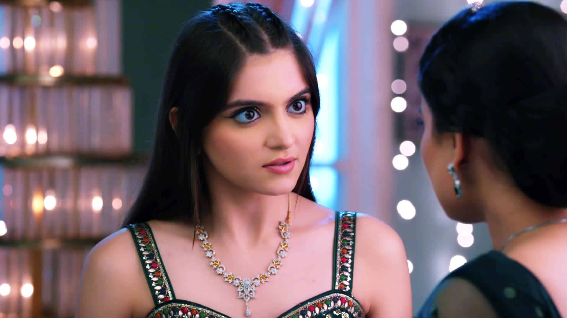 Watch Suhaagan Season 1 Episode 445 : Dhwani Reveals Her Evil Plan ...