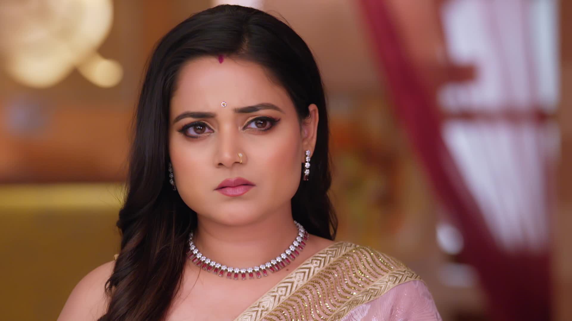 Watch Suhaagan Season 1 Episode 430 : Koel Manipulates Vedant - Watch ...
