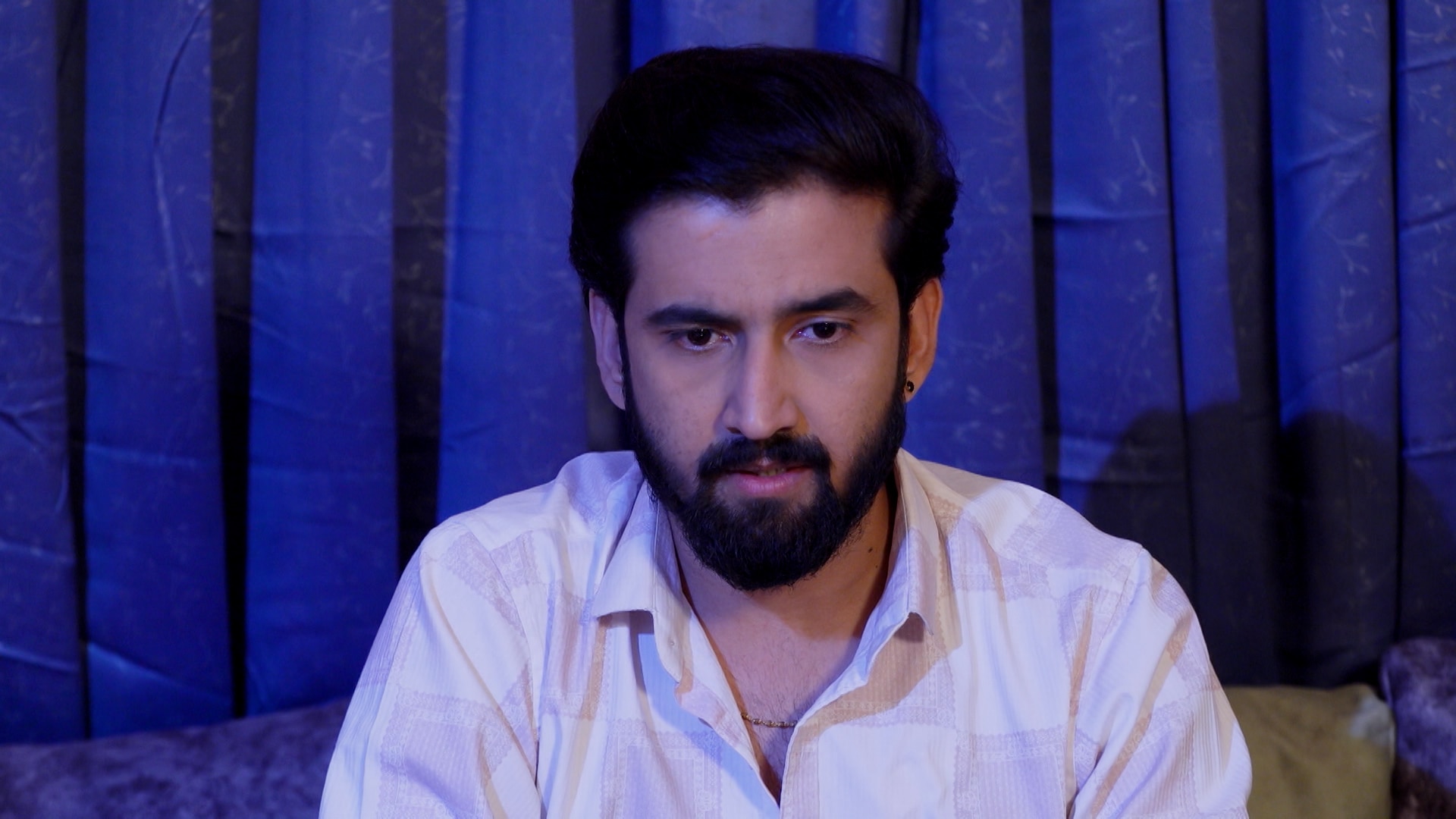 Watch Rashi Rikshawwali Season 1 Episode 1348 : Armaan Has Thrown Rashi ...