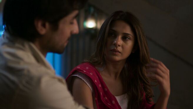 Watch Prema Baraha Season 1 Episode 37 : Aditya And Roja Are In Grave Danger! - Watch Full ...