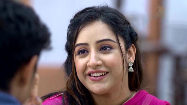 Watch Arohi Gives Bhai Fonta Video Online(HD) On JioCinema