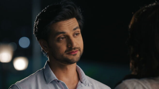 Watch Olave Vismaya Season 1 Episode 93 : Karna Ruins Nishanth's Birthday - Watch Full Episode ...