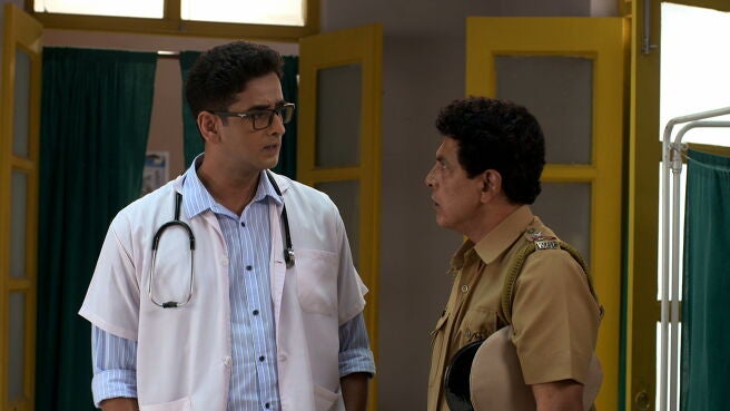 Watch Sona Roder Gan Season 1 Episode 287 : Anondi Was Rescued By A ...