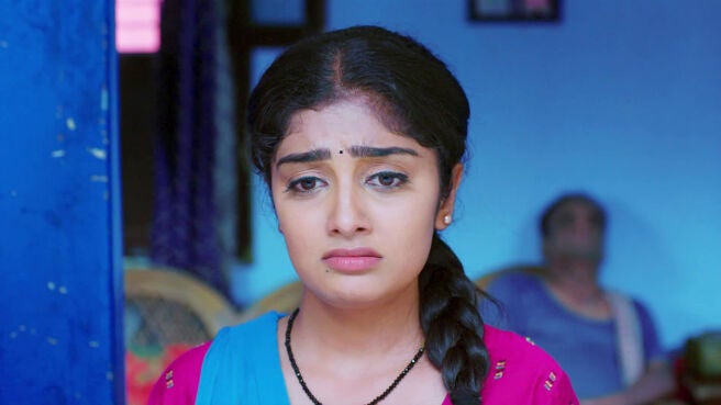 Watch Kendasampige Season 1 Episode 12 : Sumana Under Duress - Watch ...