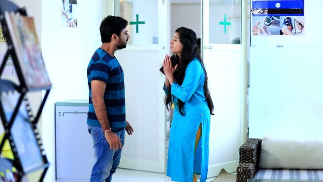 Watch Mithuna Rashi Season 1 Episode 794 : Raashi's Emotional Plea To Samarth - Watch Full ...