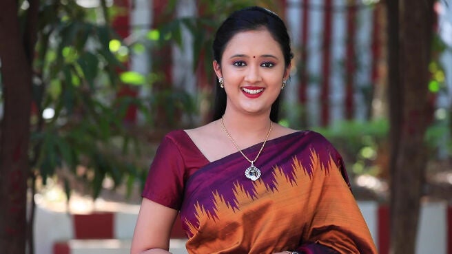 Watch Munjane Raaga Season 1 Episode 54 : Sri Anjaneya Temple - Watch ...