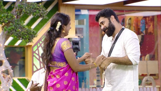 Watch Shine-Chaitra, The Troubled Lovers! Video Online(HD) On JioCinema