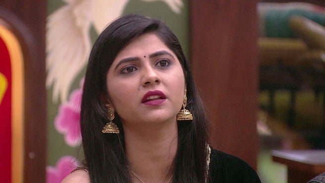 Watch Veena Adding Fuel To Fire? Video Online(HD) On JioCinema