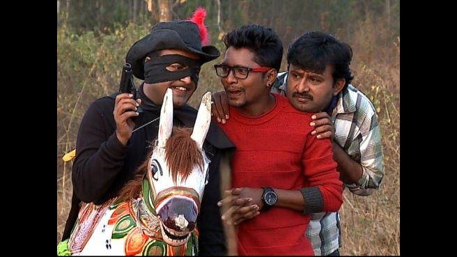 Watch Robo Family Season 1 Episode 172 : Robin Hood Priest - Watch Full ...