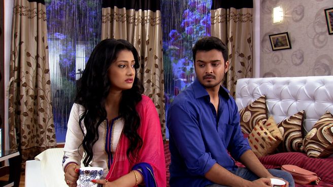 Watch Aponjon Season 1 Episode 85 : Shubendu's Family Life Is Affected - Watch Full Episode ...