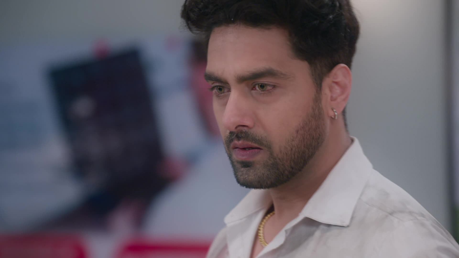 watch-udaariyaan-season-1-episode-590-advait-takes-nehmat-to-a