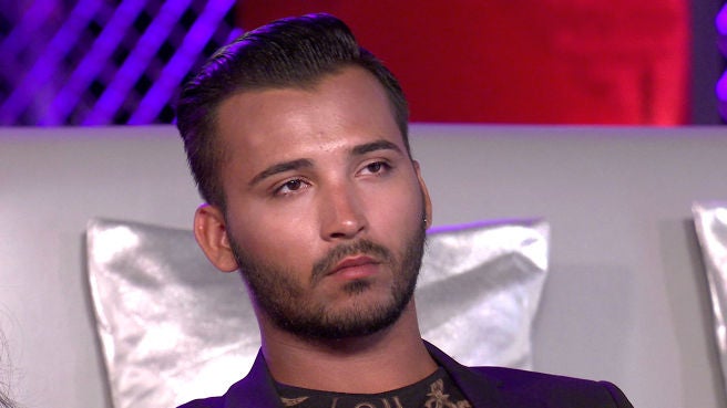 Watch Sagar Faces The Heat! Video Online(HD) On JioCinema