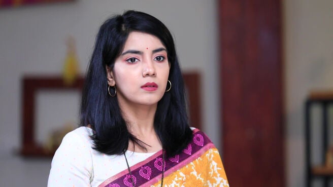 Watch Nammane Yuvarani Season 1 Episode 1075 : Ahalya Grows Anxious ...