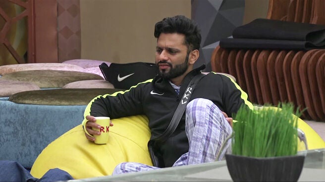 Watch Rahul Foresees Rubina's Future Video Online(HD) On JioCinema