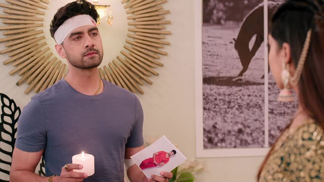 Watch Udaariyaan Season 1 Episode 557 : Advait Puts Nehmat In A Spot! - Watch Full Episode ...