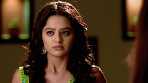 Watch Devanshi Season 1 Episode 305 : Will Devanshi Find The Temple ...