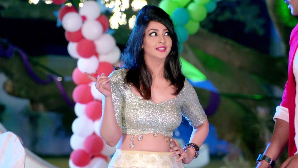 Watch Bangari Season 1 Episode 100 : A Special Performance By Aindrita ...