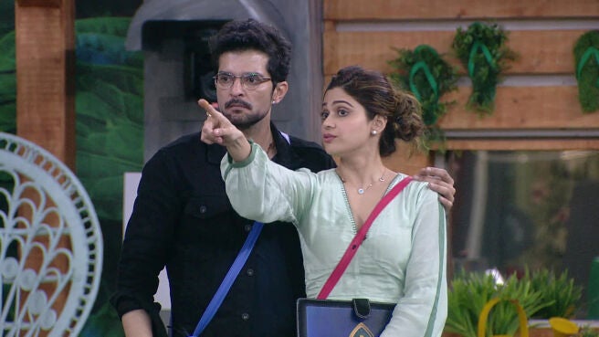 Watch Bigg Boss OTT Season 1 Episode 12 : Raqesh-Shamita Ne Palti Game ...