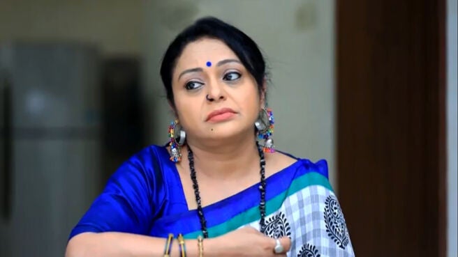 Watch Meenakshi Poisons Vaidehi's Mind Video Online(HD) On JioCinema