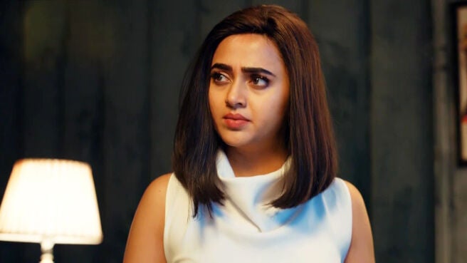 Watch Pratha Devises A Plan Video Online(HD) On JioCinema