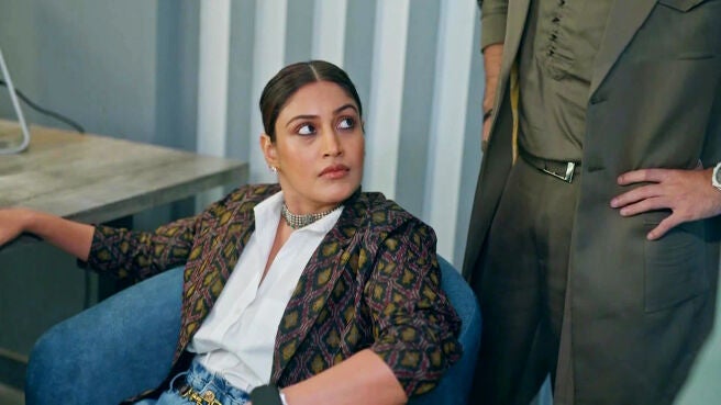 Watch Manmeet Feels Irritated! Video Online(HD) On JioCinema