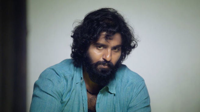 Watch Velunachi Season 1 Episode 23 : Vallarasu Decides To Confess His ...