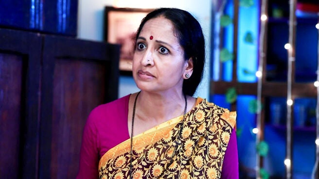 Watch Kanyakumari Season 1 Episode 243 : Dhanalaksmi Blames Kannika - Watch Full Episode Online ...