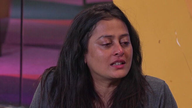 Watch Nidhi's Tender-hearted Moments! Video Online(HD) On JioCinema