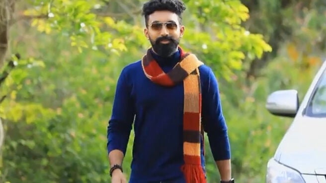 Watch Dheeraj Comes To Pick Tharini Video Online(HD) On JioCinema