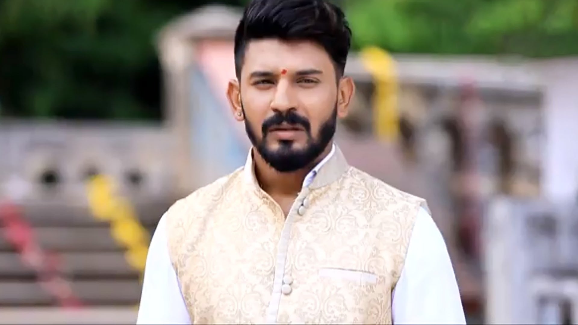 Watch Siddhanth Encounters Tharini Video Online(HD) On JioCinema Watch Siddhanth Encounters Tharini Video Online(HD) On JioCinema