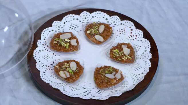 Watch Rasoi Show Season 1 Episode 5934 : Halwasan And Cake - Watch Full ...