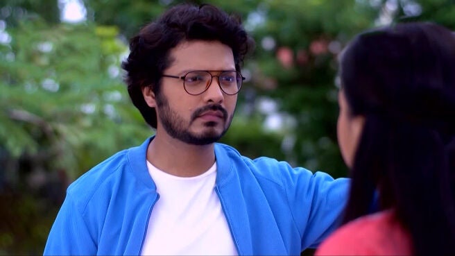 Watch Rajvardhan Makes A Choice! Video Online(HD) On JioCinema