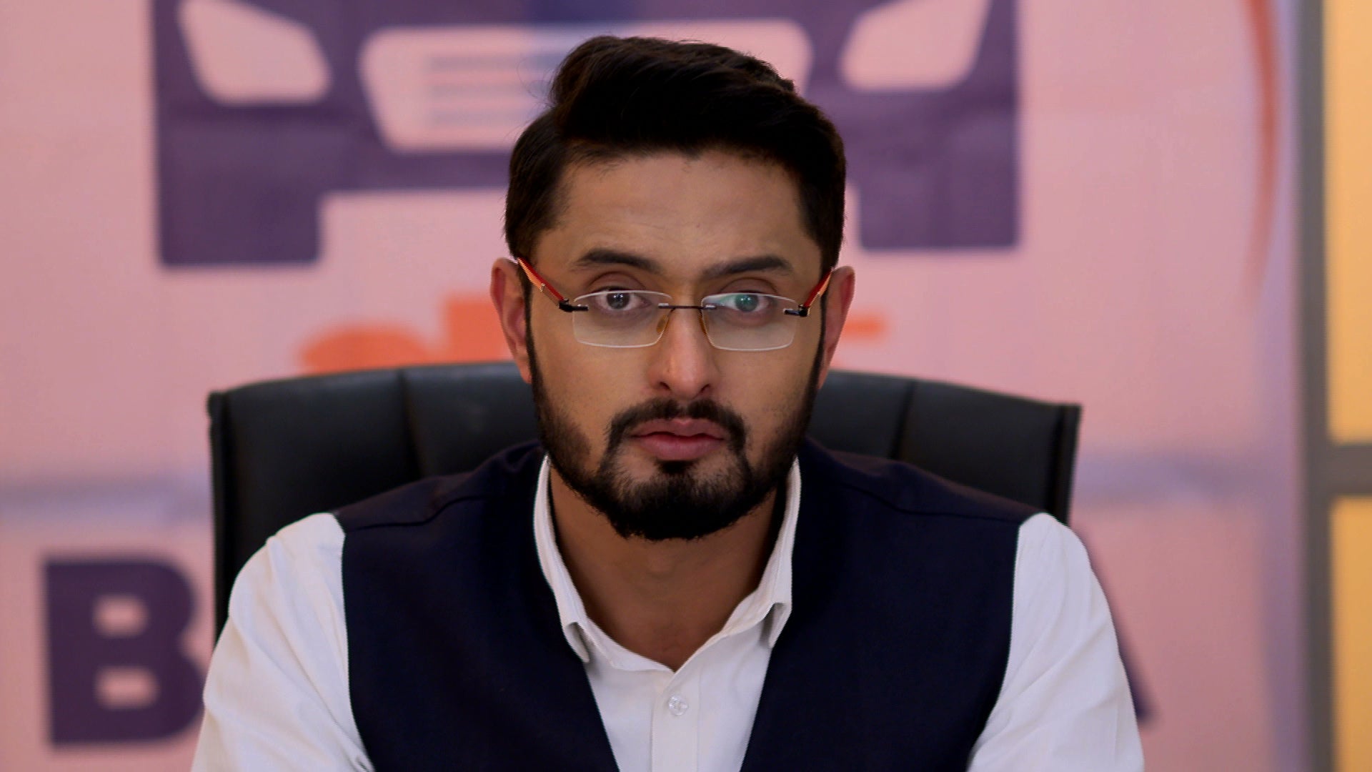 Watch Tumpa Autowali Season 1 Episode 271 : Abir Decides To Sell Goti ...