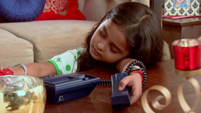 Watch Chakori Season 1 Episode 48 : Chakori Waits By The Phone - Watch ...