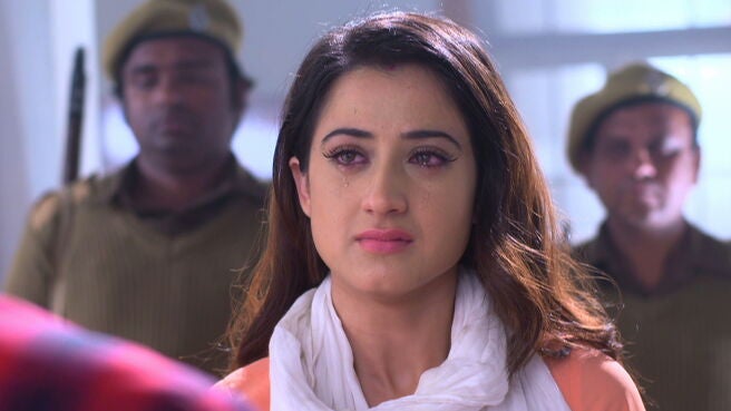 Watch Chena Achena-Mon Jaakey Chaaye Season 1 Episode 79 : Rohini Gets Sentenced - Watch Full ...